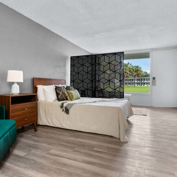 Breakwater Studios| Jacksonville Apartments for Rent